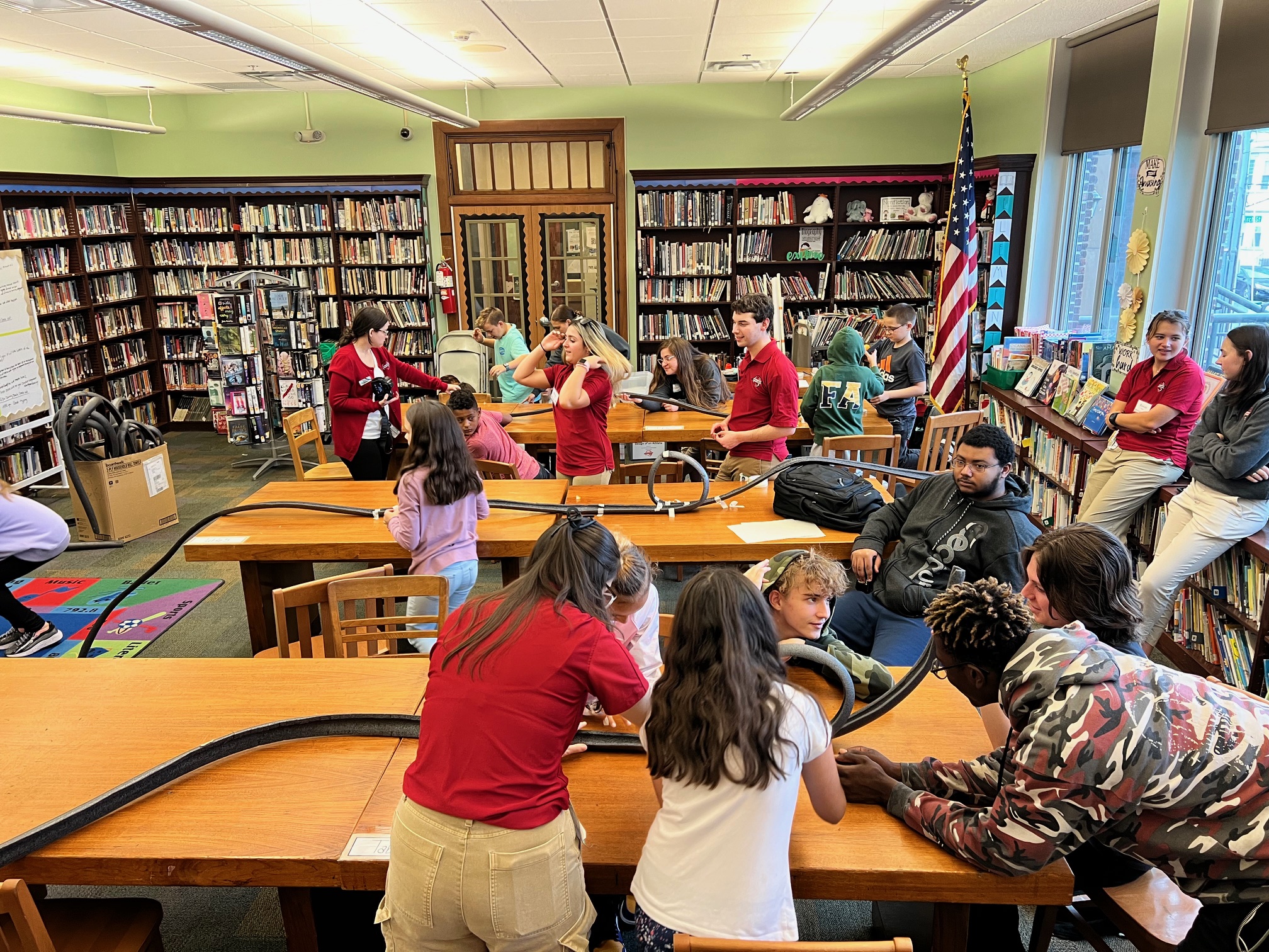 RPI Engineering Ambassadors light up the classroom with STEM knowledge ...