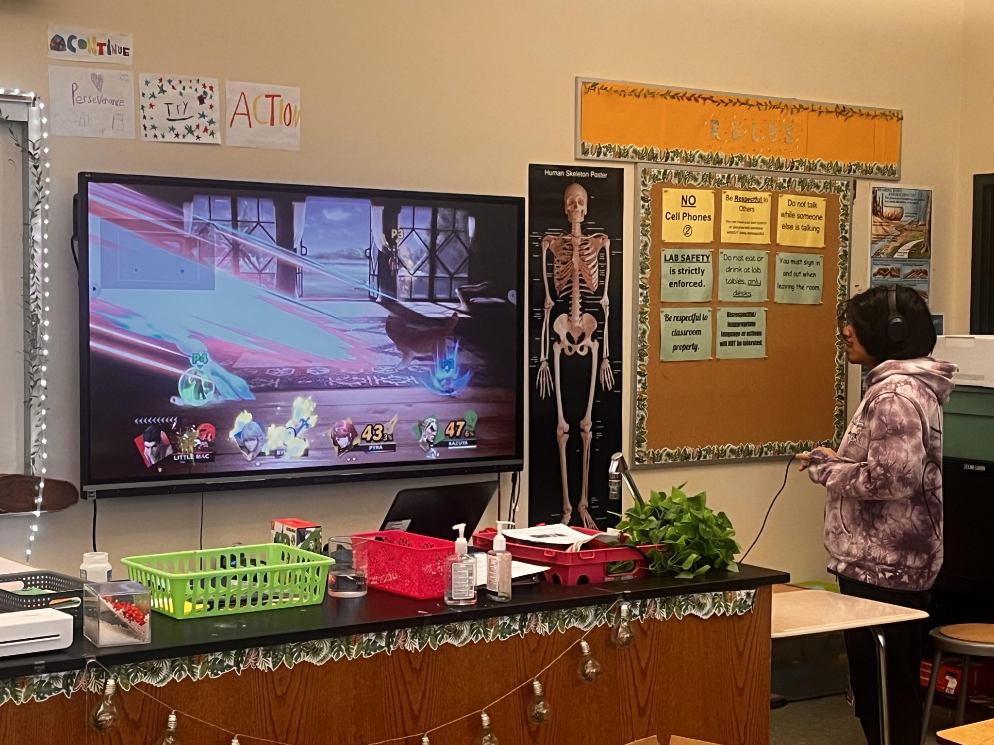 Heatly E-Sports wins first scrimmage and first game - Green Island UFSD